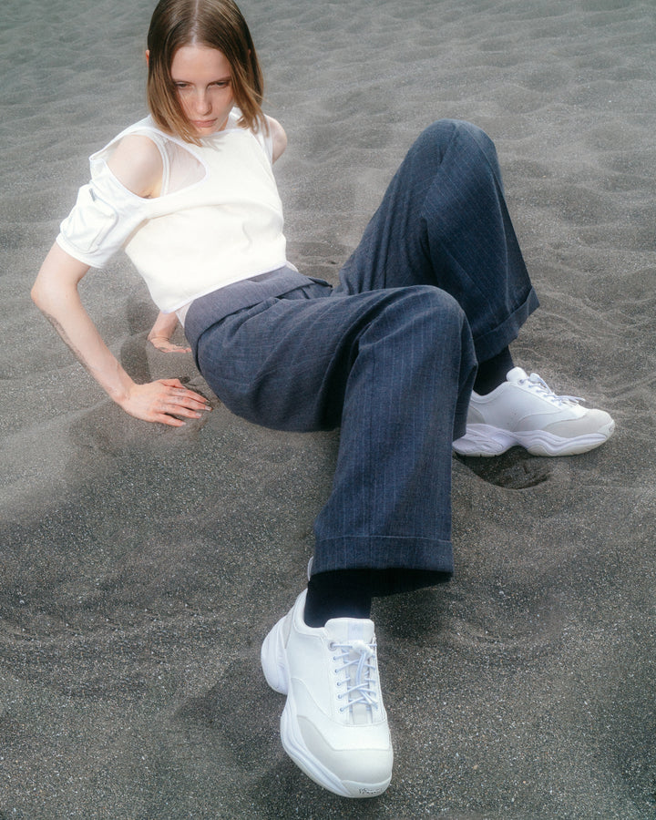 【OAO公式ストア】AUTH(オース) | レザー スニーカー ブラック ホワイト メンズウィメンズ 厚底 | OAO（オーエーオー）は「人間らしい体験を。」をコンセプトに、卓越した快適性と ...